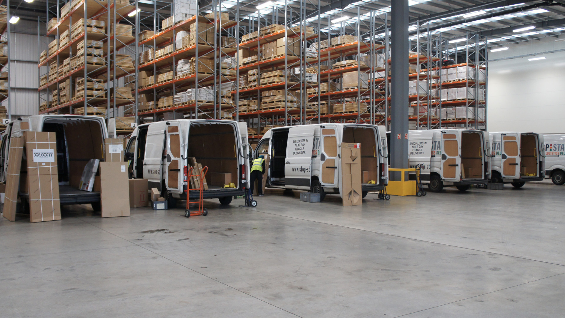 Specialist Delivery Service - Stop Start